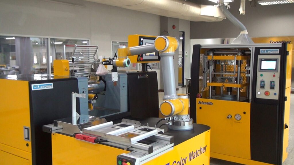 LOBOT COLOR MATCHER MACHINE - Saga Instruments Pte Ltd